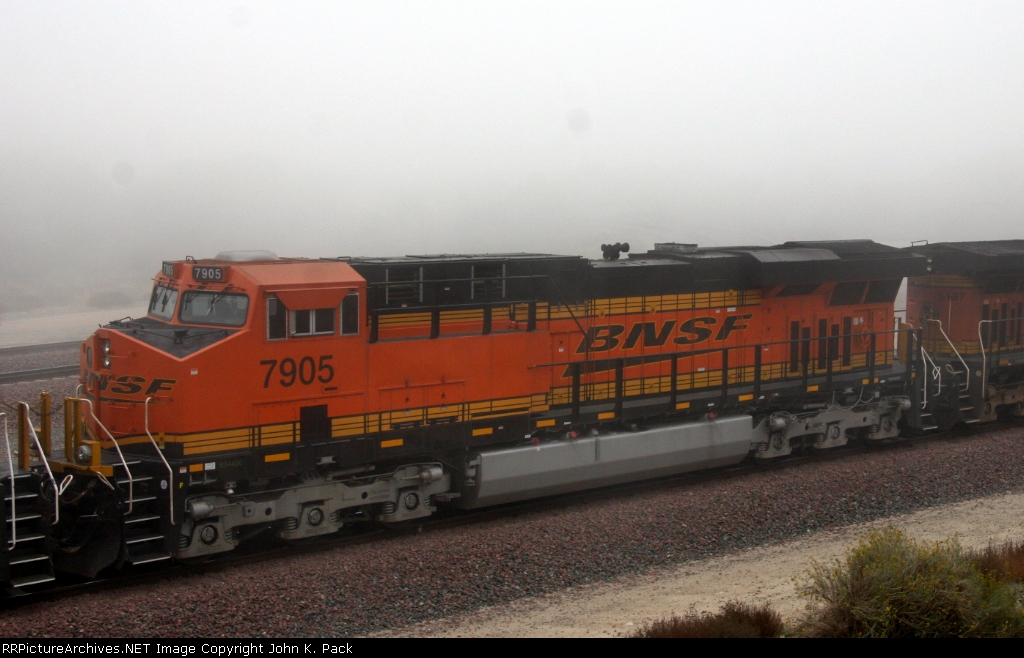 BNSF 7905